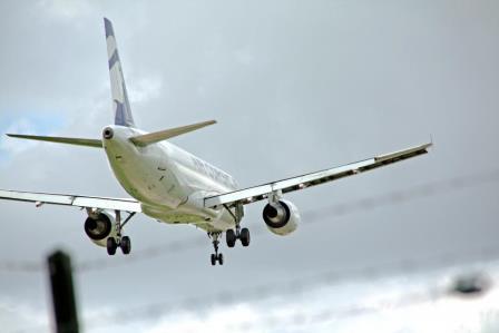 Air Travel Baggage Allowance | KennCo Insurance